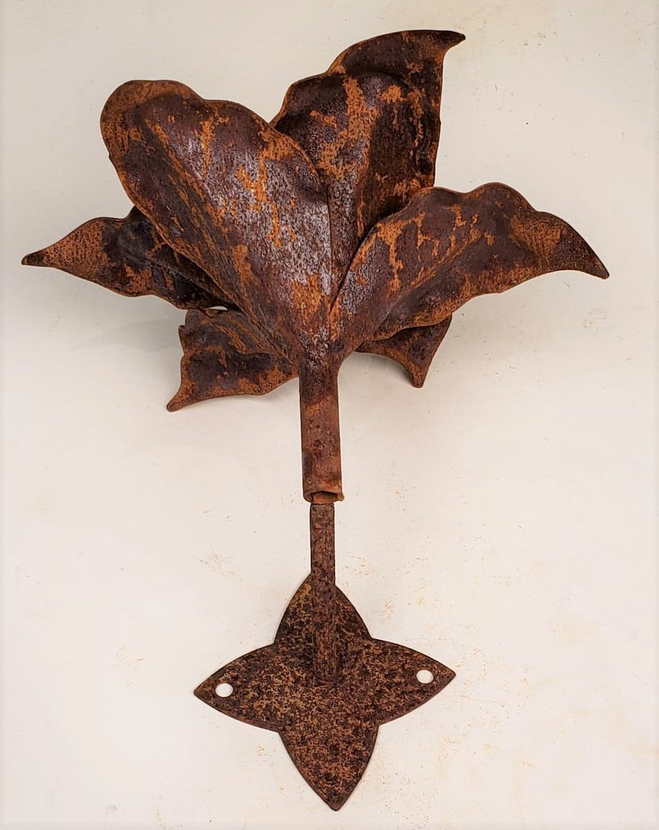 Rust Lily Flower – Watson and Co